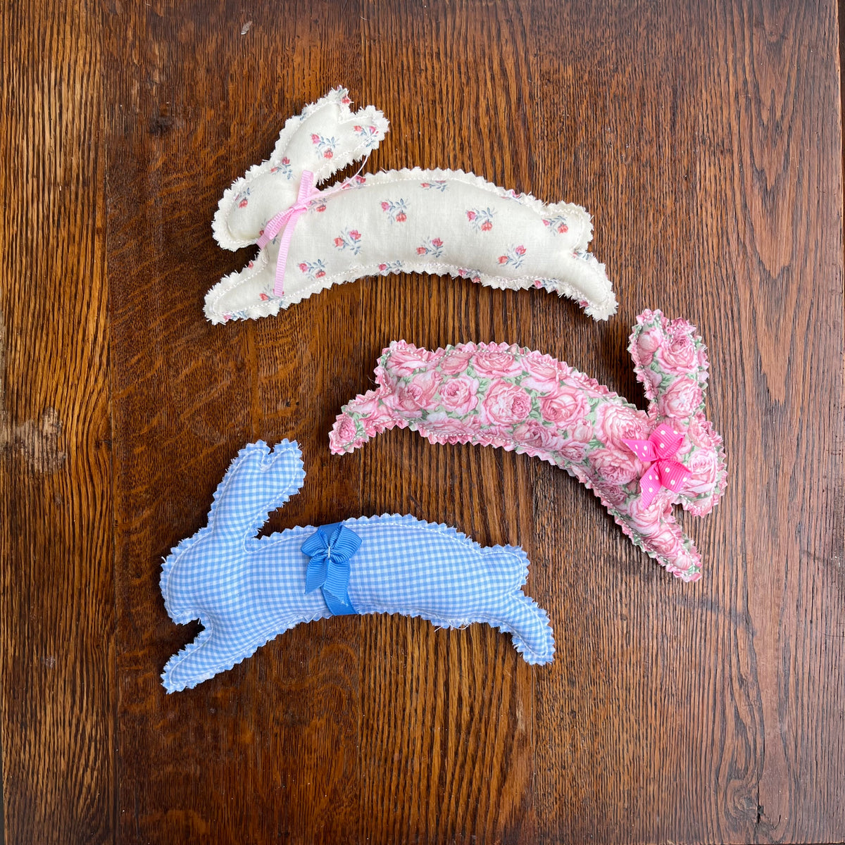 ITH Fat Rabbit Embroidery Design – Snuggle Puppy Applique